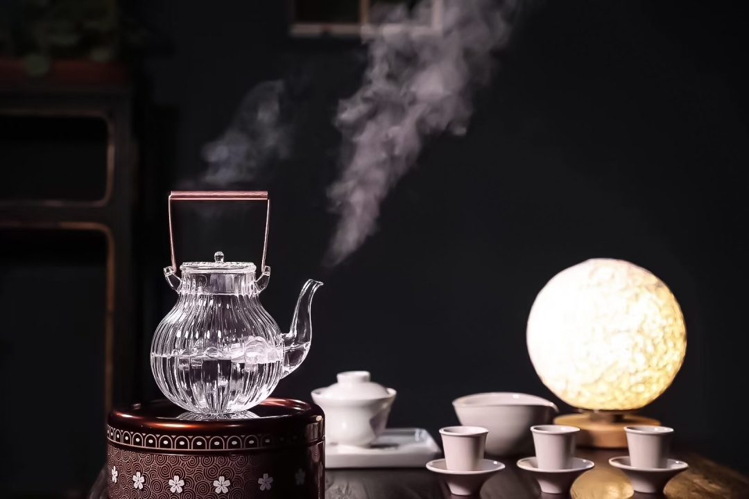Why Hot? Why Not? 5 Reasons for Brewing Your Tea Hot (Part 2) – Wu ...
